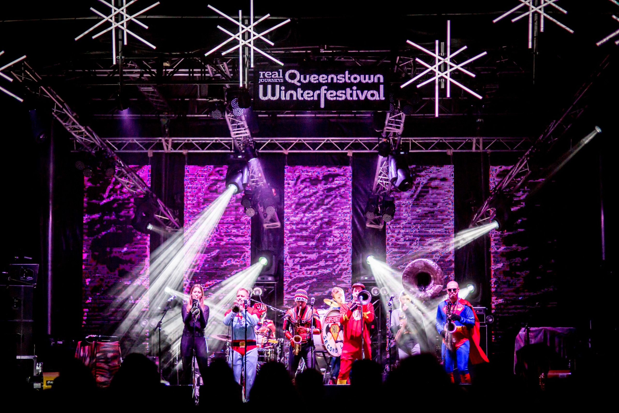 Big Night Out Pub Crawl Queenstown Nightlife Experience